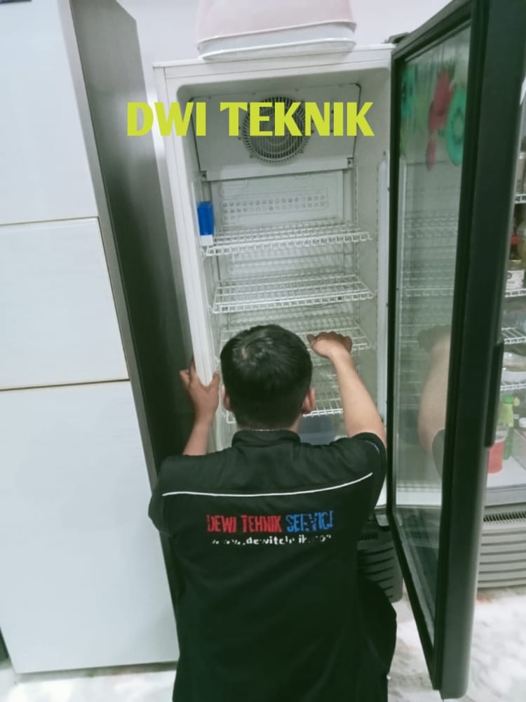 Service Showcase Jakarta Barat